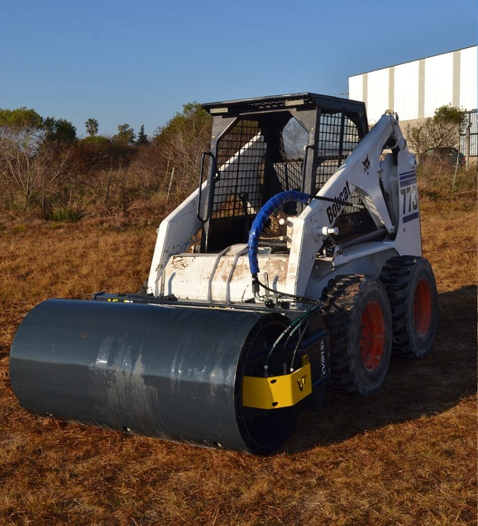 Compactador combinado vibratorio de suelos CVM150-C | VialPlan